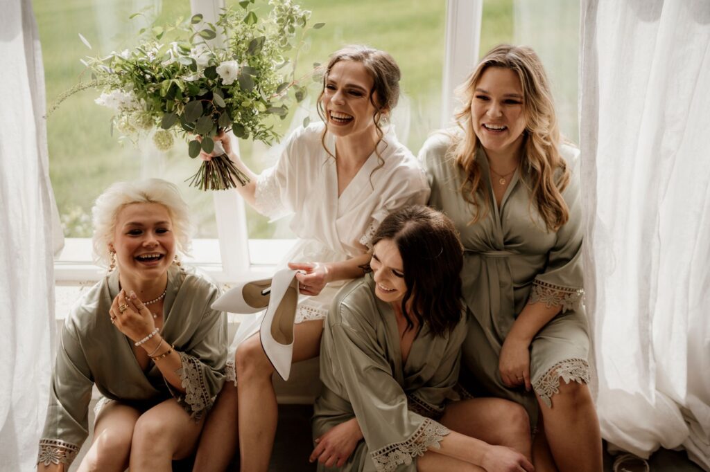 Quiz weselny – świetna zabawa dla pary młodej i gości